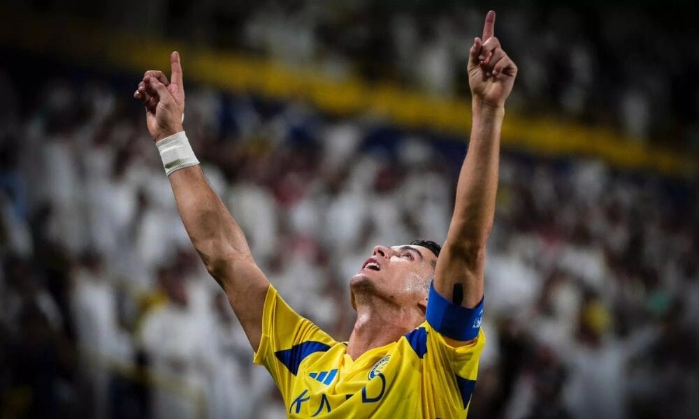 RONALDO’S FATHER: EXPLORING THE INFLUENCE OF JOSE DINIS AVEIRO ON ...